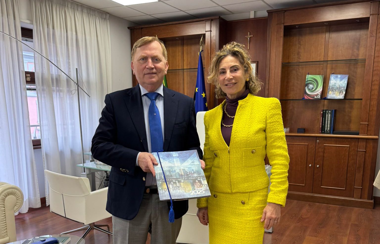 La SG Cavallari se reúne con el General Michele Carbone, Director de la ...